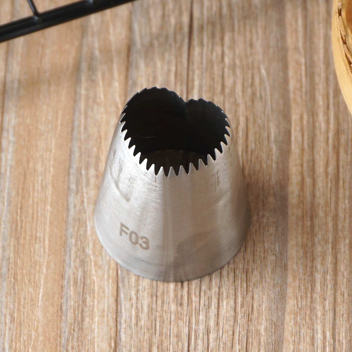 #F03 Heart Shape Piping Nozzle Cake Cream Decorati... – Grandado
