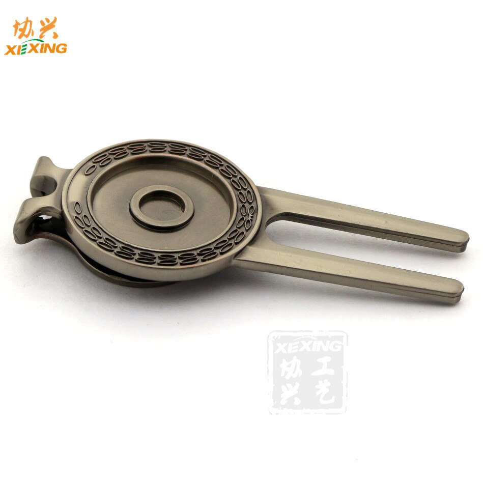 Golf Divot Tool Padded Magnetic Golf Divot Tool Me... – Grandado