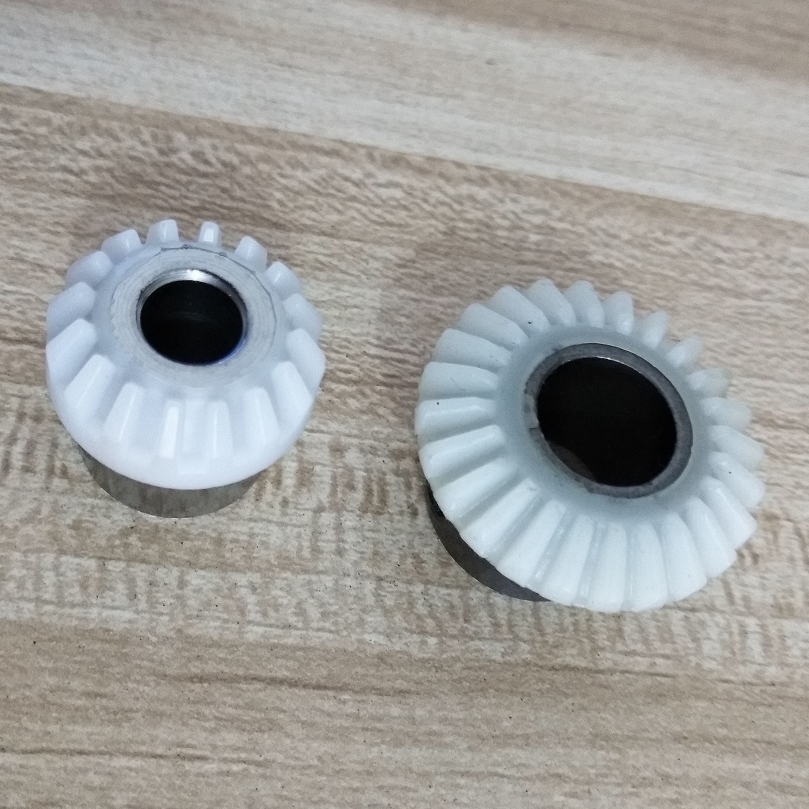 SINGER/974/964 parts vertical shafts gears a pair – Grandado