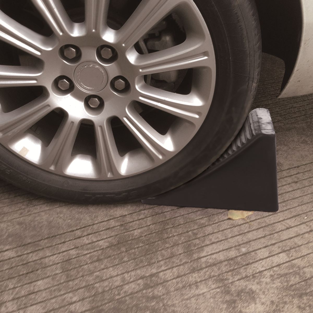 Rubber Wheel Chock Heavy Duty Block Kerb Ramp For ... – Vicedeal