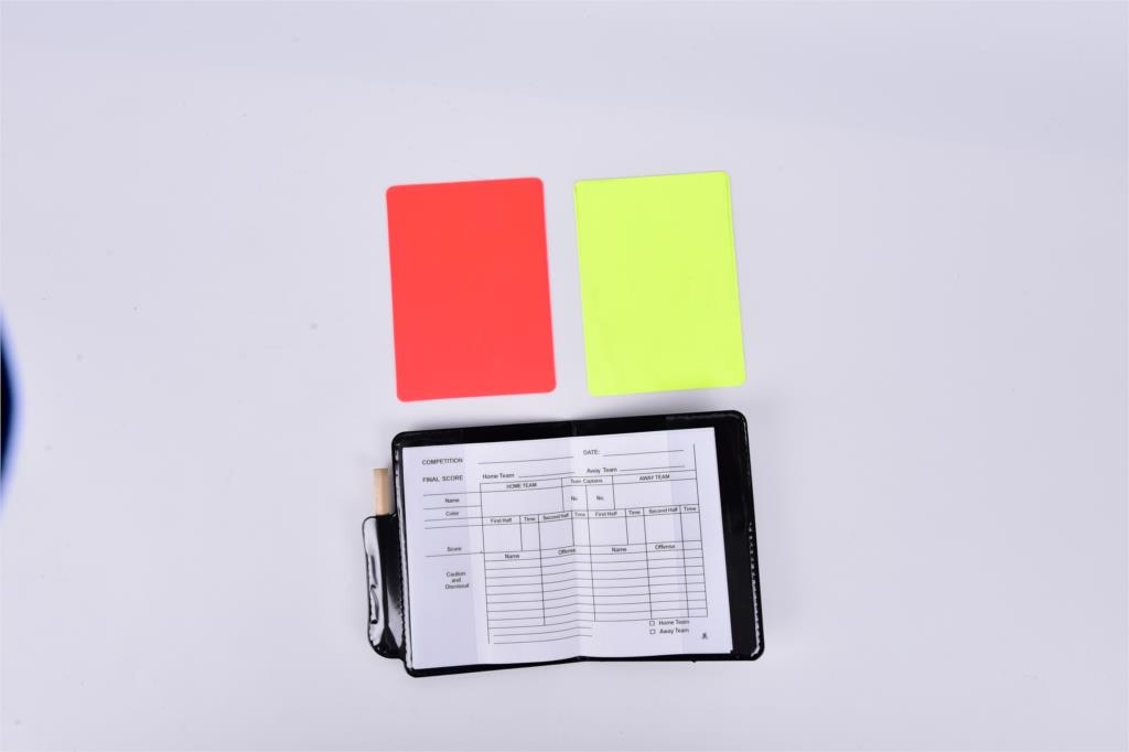 1 Set Soccer Referee Wallet Football Red Card Yell... – Grandado
