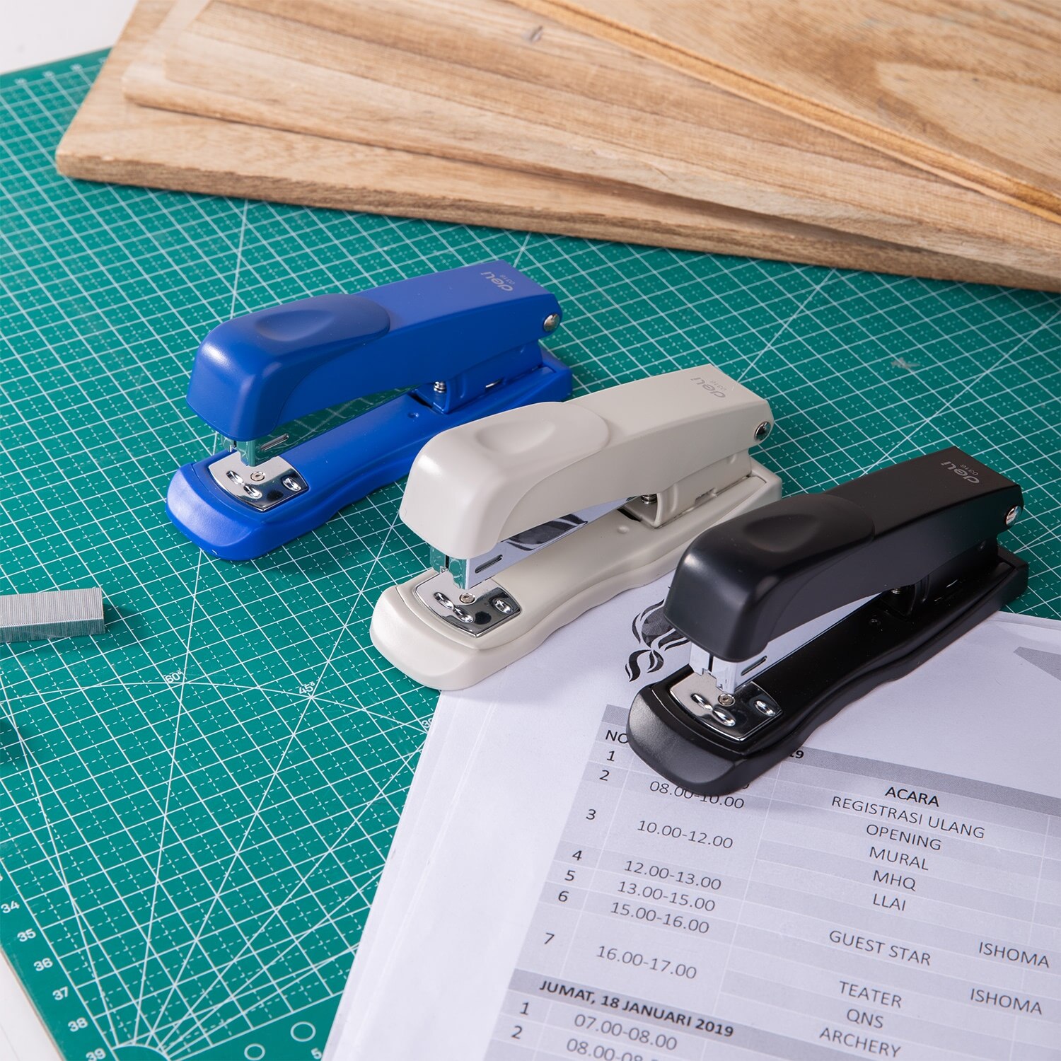 DELI E0316 Stapler All metal structure smooth stap... – Vicedeal