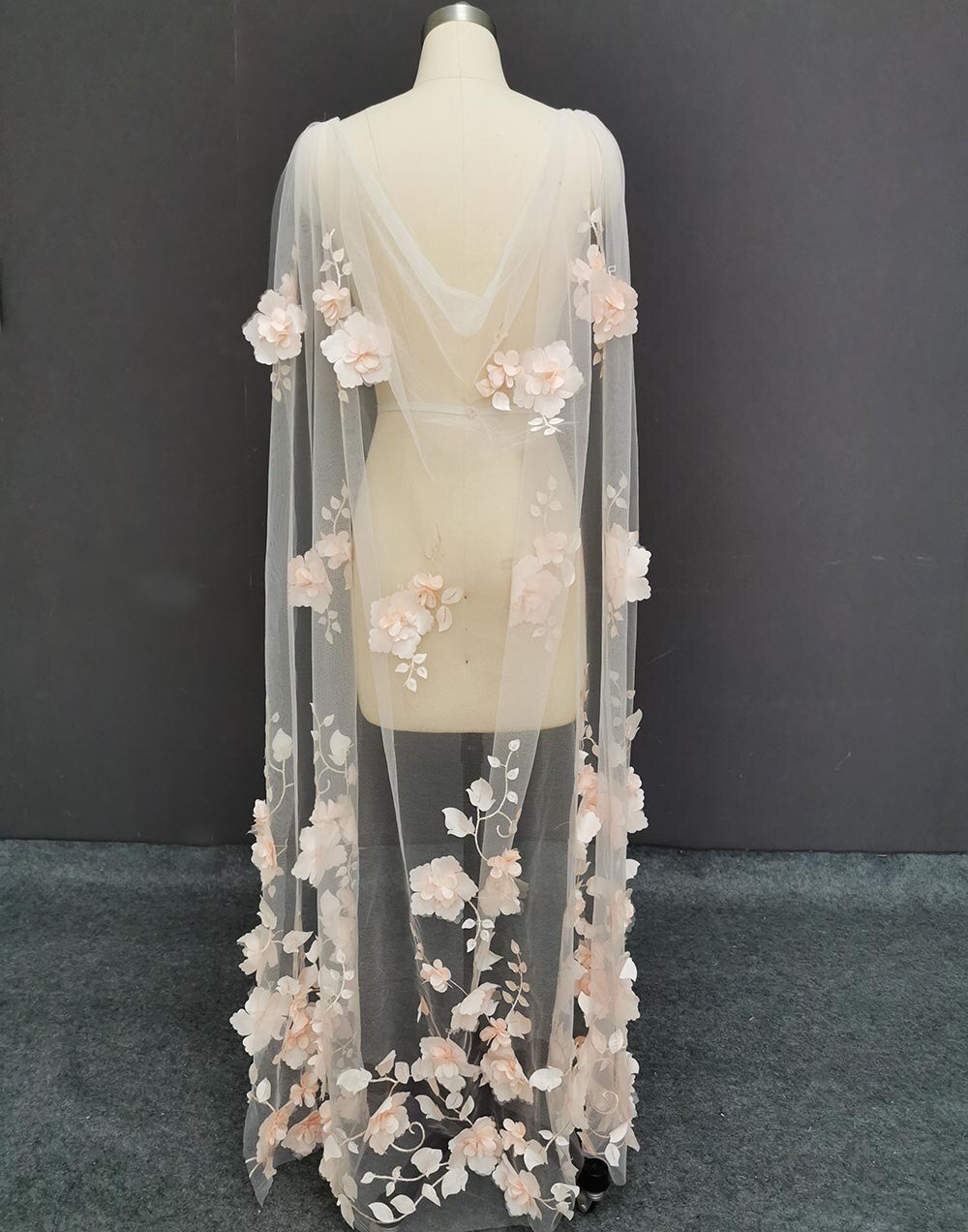 Beautiful 3D Flower Pink Wedding Cape Short Bridal... – Grandado