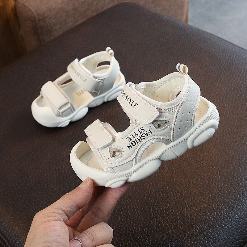 Children's Soft Bottom Baotou Beach Shoes Boys Cas... – Grandado