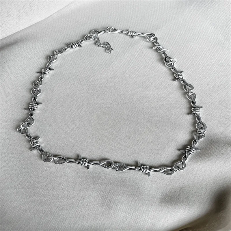 Y2K Barb Wire Choker Chain - Thorned Y2K punk chai... – Grandado