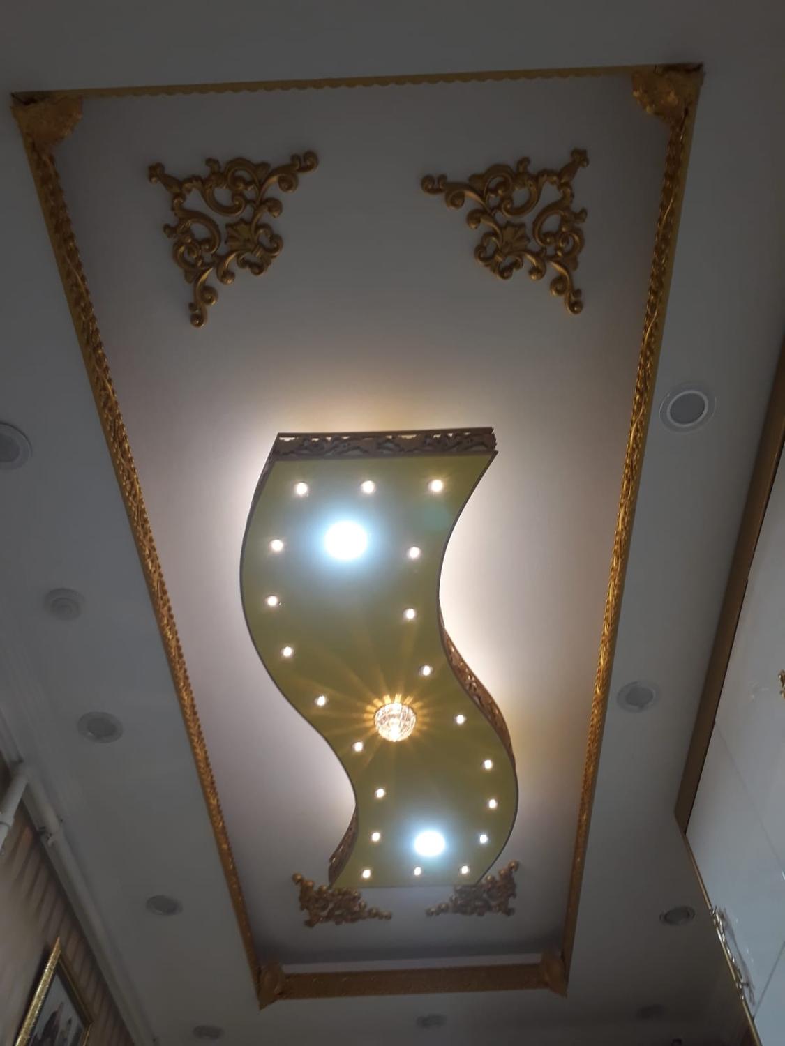 Decogold Golden Palace ceiling corner Motif 27*13 ... – Grandado