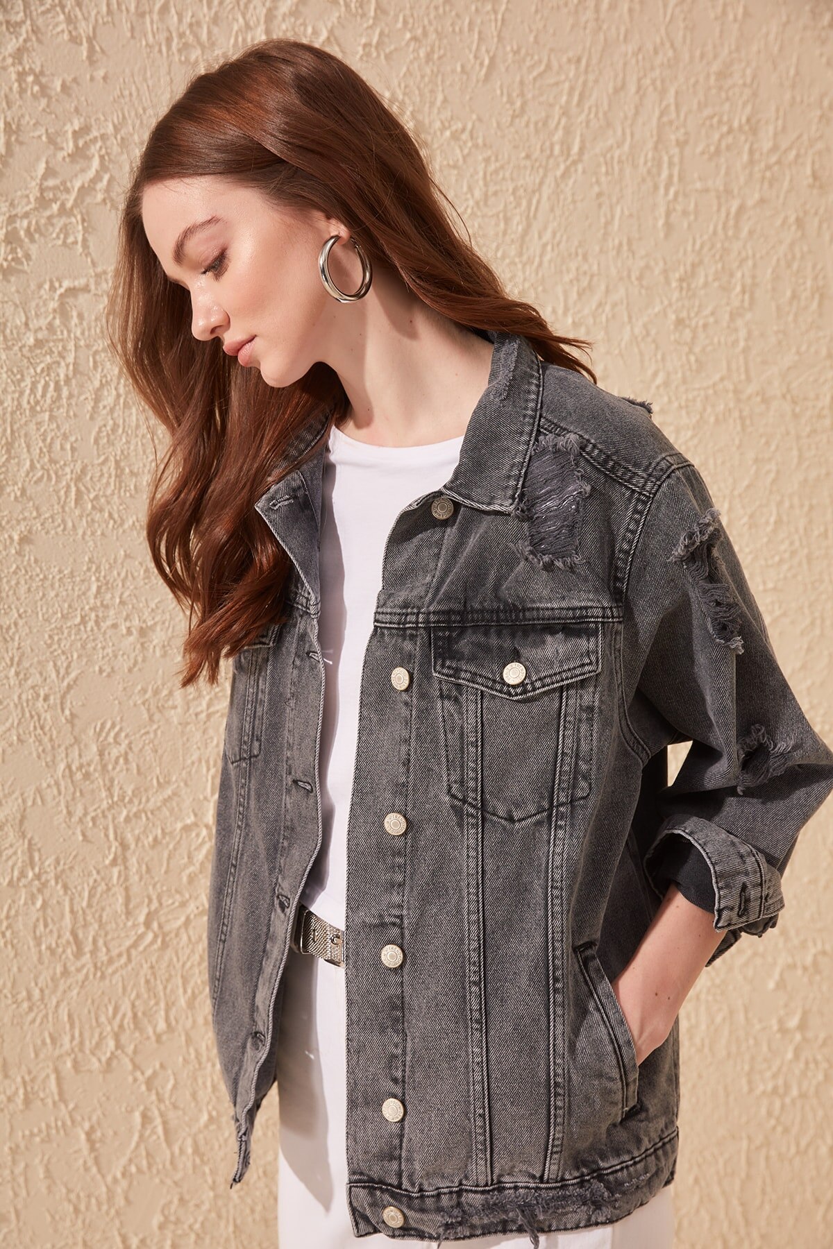 Trendyol Ripped Detailed Denim Jacket TWOSS20CE011... – Grandado
