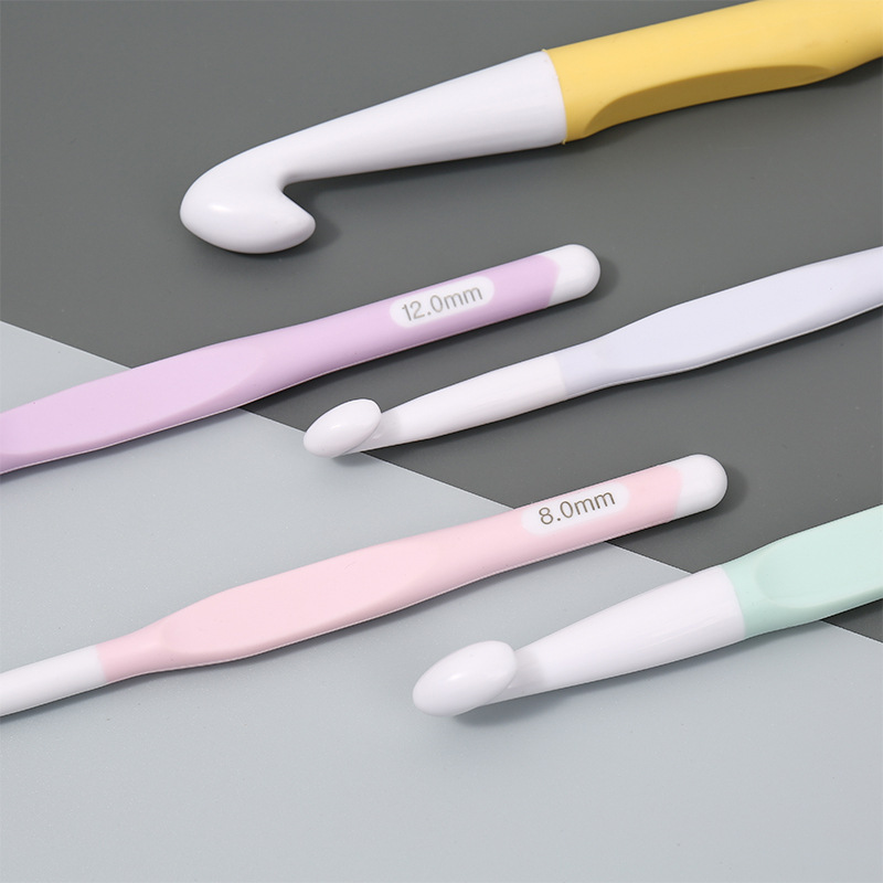 Large Crochet Hooks Ergonomic Non-Slip 8.0-20.0MM ... – Grandado