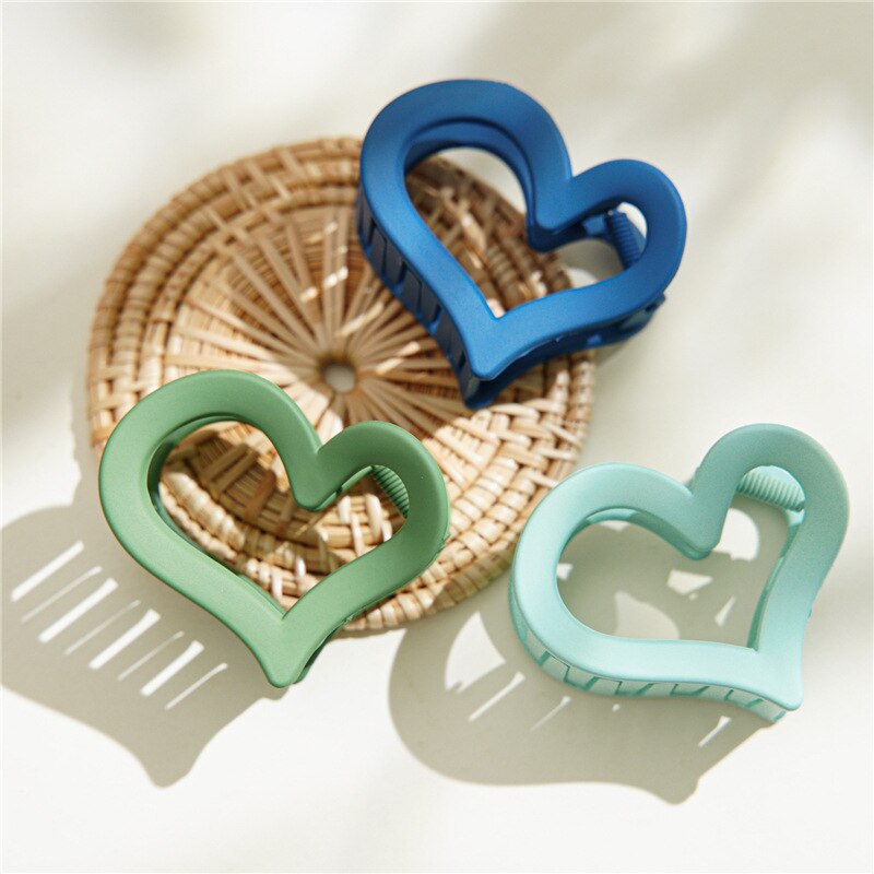 INS Style Hollow Peach Heart Acrylic Hair Claw Cli... – Grandado