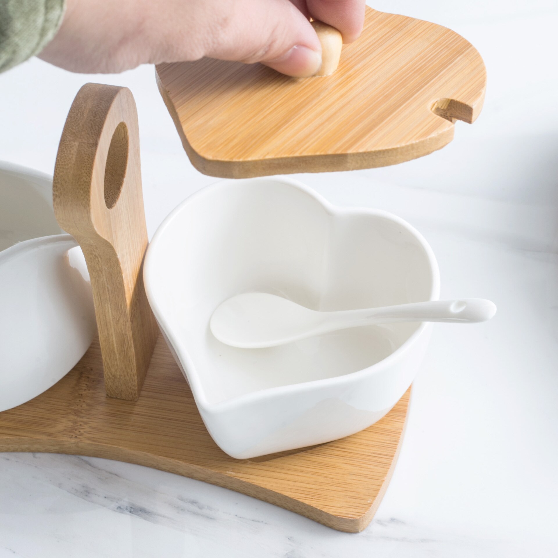 Pure white ceramic sugar pot milk pot set bamboo h... – Grandado