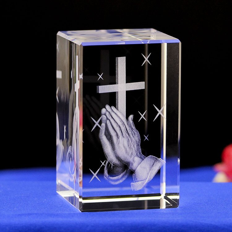 Crystal cube 3D engraving, cross of Jesus church o... – Vicedeal