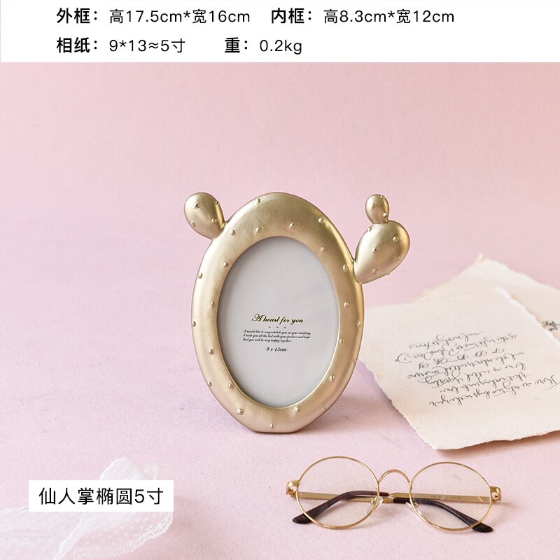 Nordic Style Golden Resin Photo Frame Home Decorat... – Grandado