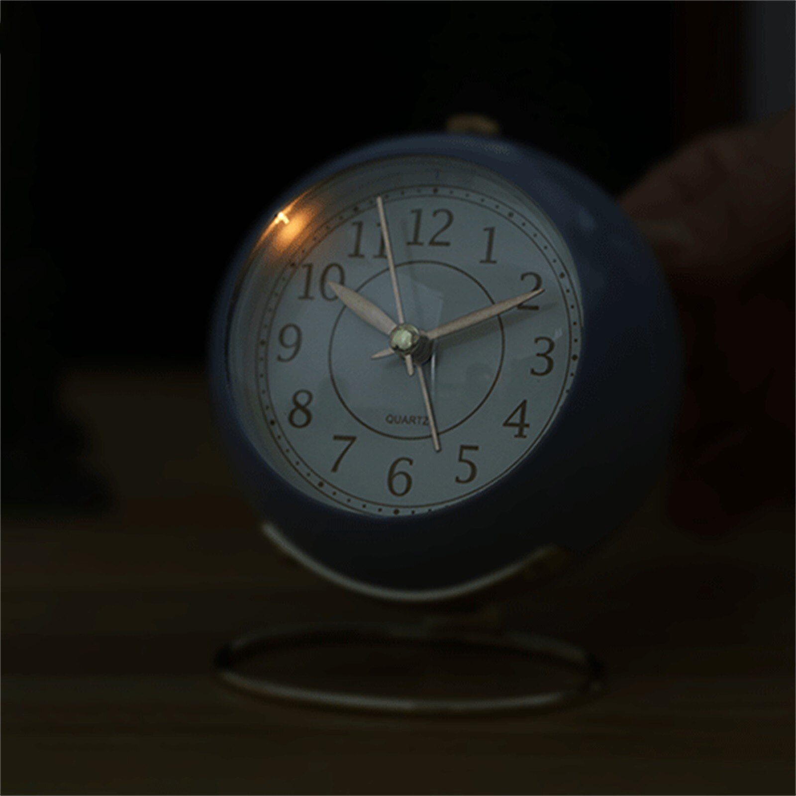 Silent Non Ticking Retro Vintage Alarm Clock Deskt... – Grandado