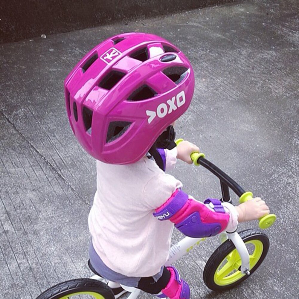 Integrally-molded Cycling Helmet for Kids Children... – Vicedeal