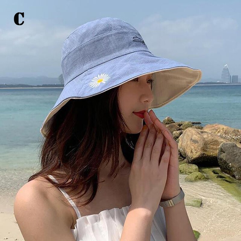 Kvinnor vid brett hink solhatt bomullstyg strandha... – Grandado