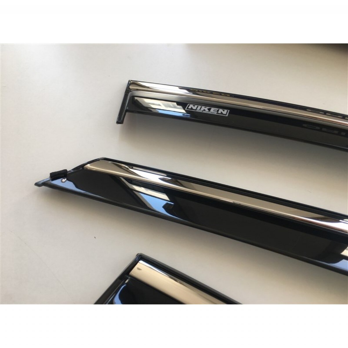 Volkswagen Passat B8 Wind Deflector Chrome Rain Wi... – Vicedeal