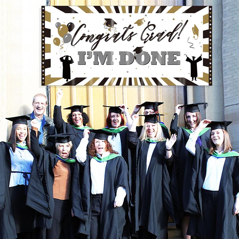 Photo Booth Prop Congrats Grad I'M DONE Sign Banne... – Grandado