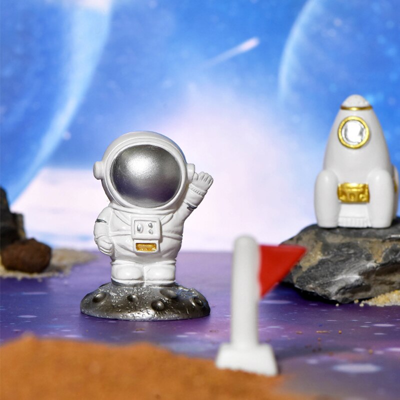 Muurahaistilan sisustus miniastronautti avaruussis... – Grandado