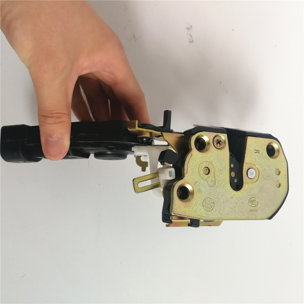 Door lock block/Central locking block for Lifan X6... – Grandado