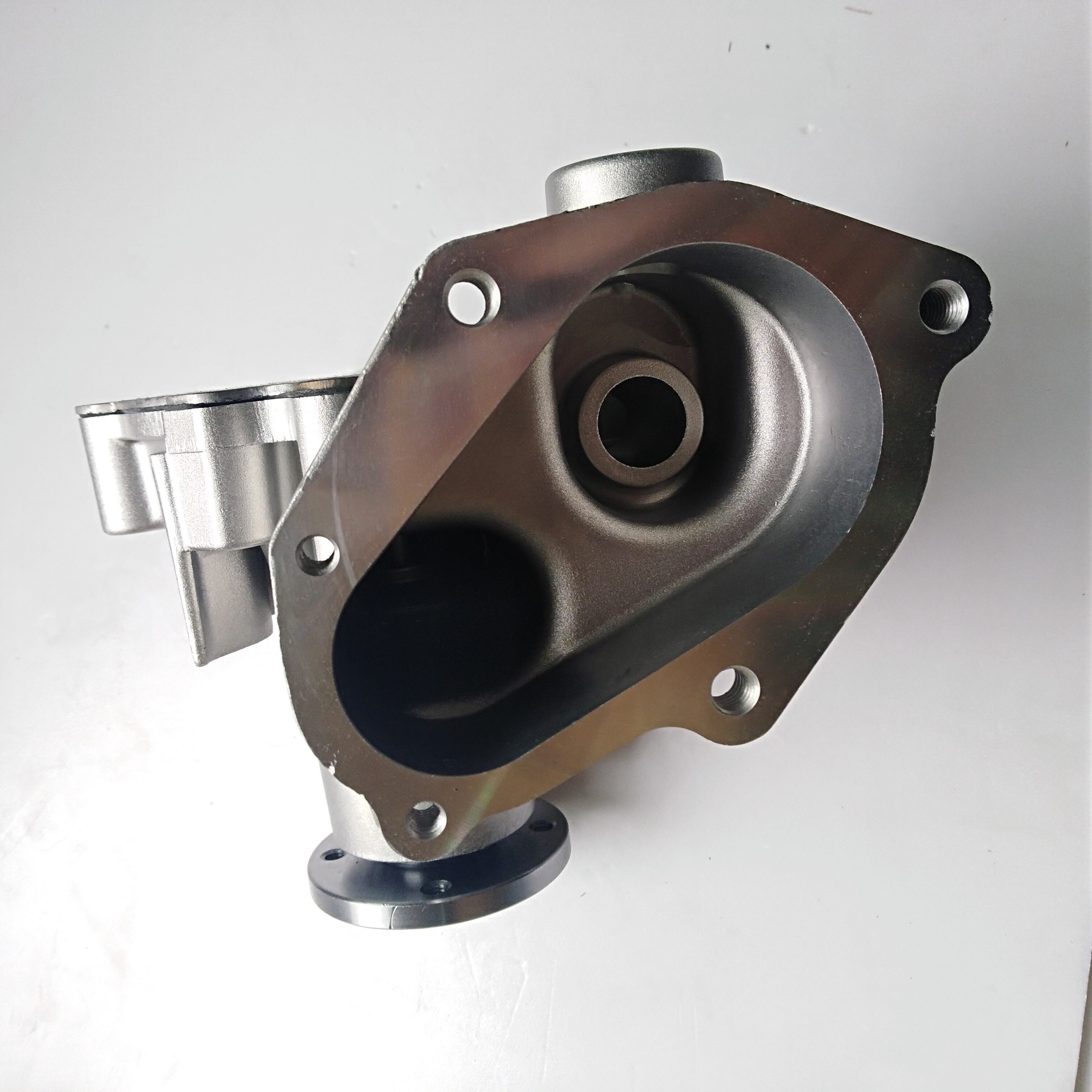 4D56 KB4T Engine Water Pump For L200 oem:1300A045 – Vicedeal