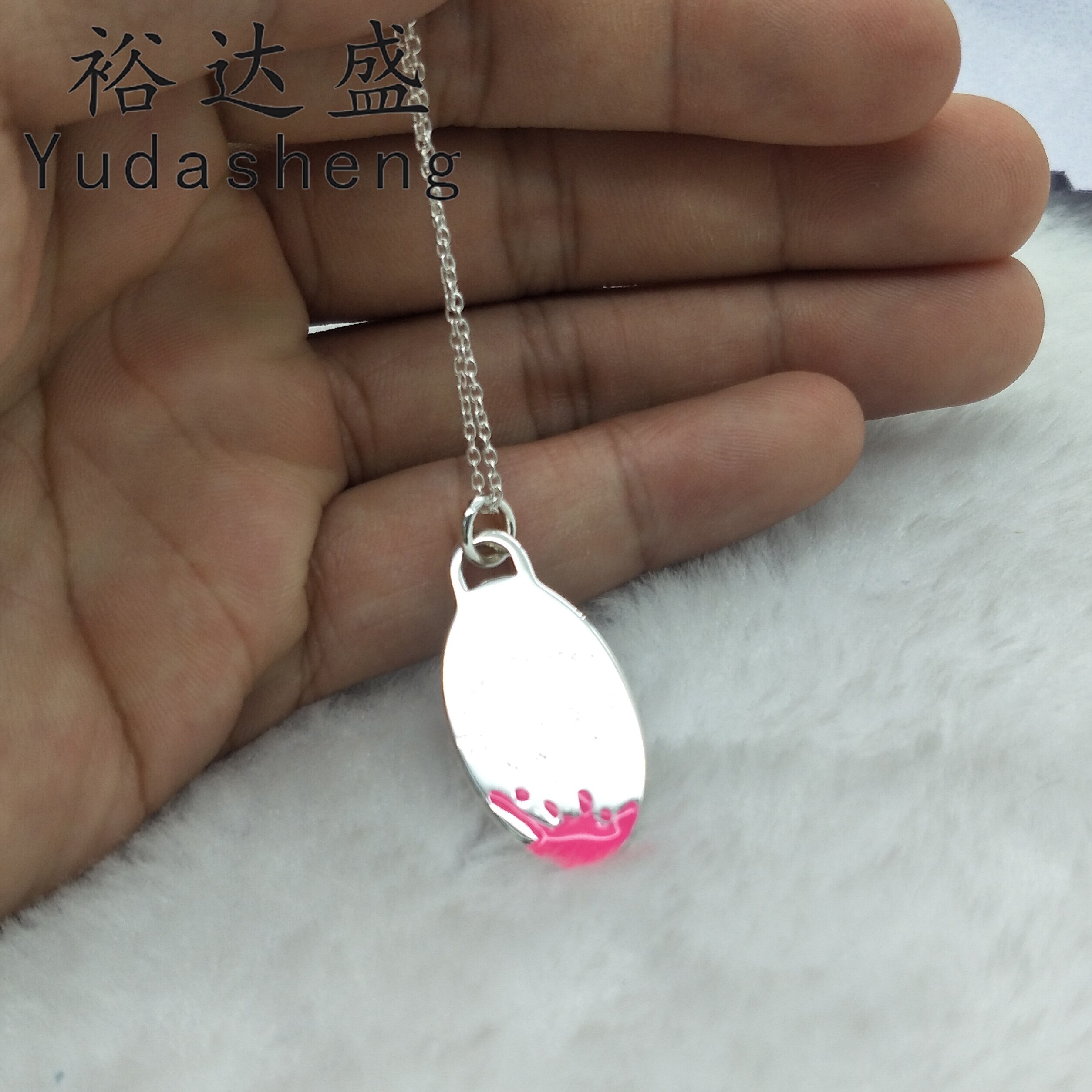 Color Splash Oval Tag Charm Necklace， A splash of ... – Grandado