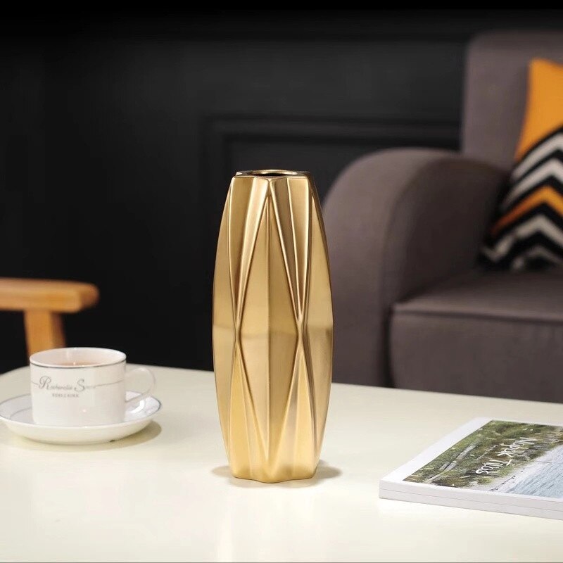 European Gold Matte Porcelain Tabletop Vase Modern... – Vicedeal