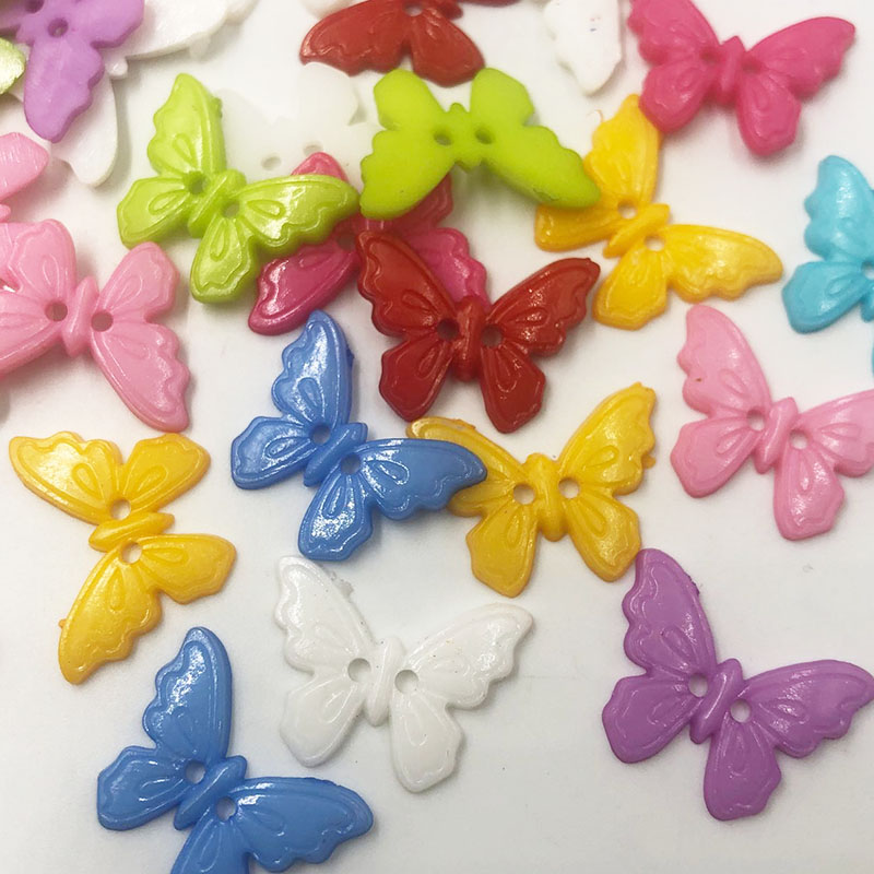 100 Pcs Gemengde Kleur Vlinder Vorm 2 Hole Plastic... – Vicedeal