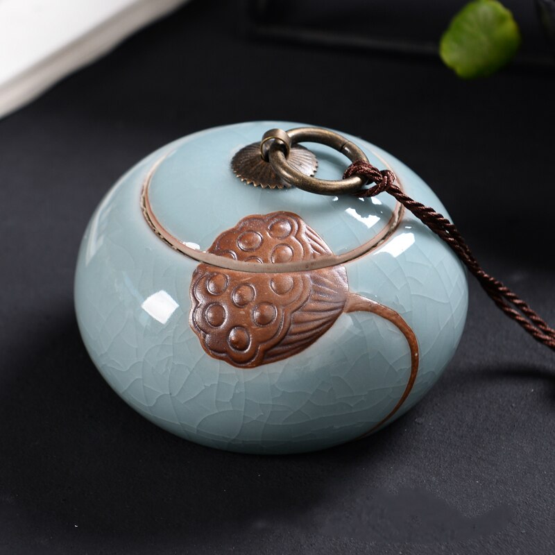 Traditional Chinese Style Relief Lotus Crackle Cer... – Grandado