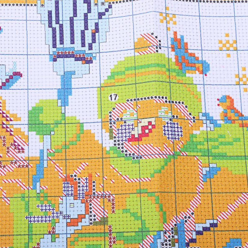 Cross Stitch kits Cartoon, a skiing Christmas snow... – Grandado