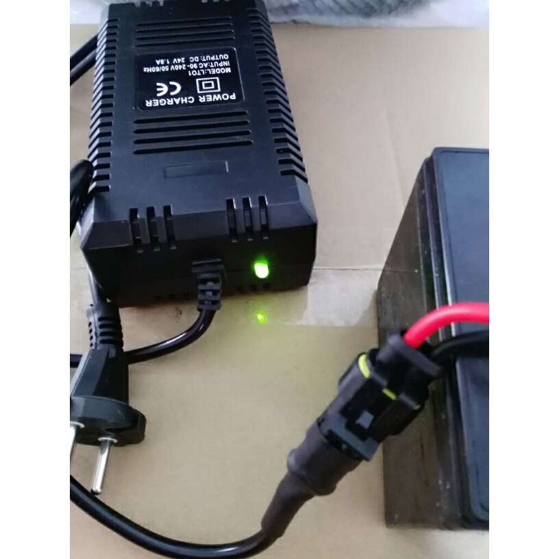 Sea Waterproof 300W Electric Underwater Scooter 2 ... – Grandado