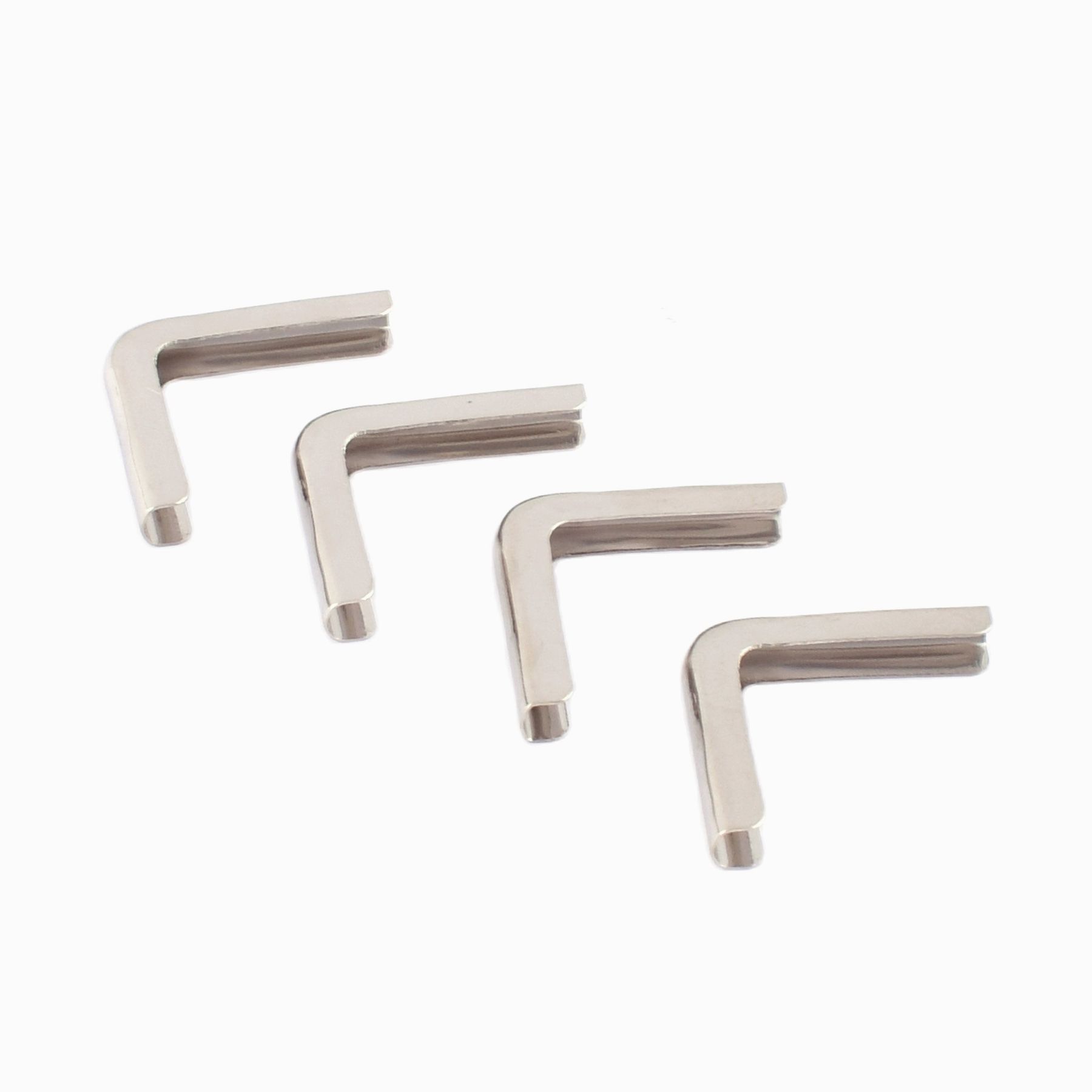 25mm Silver Metal Corner Protectors with Retro Pat... – Grandado