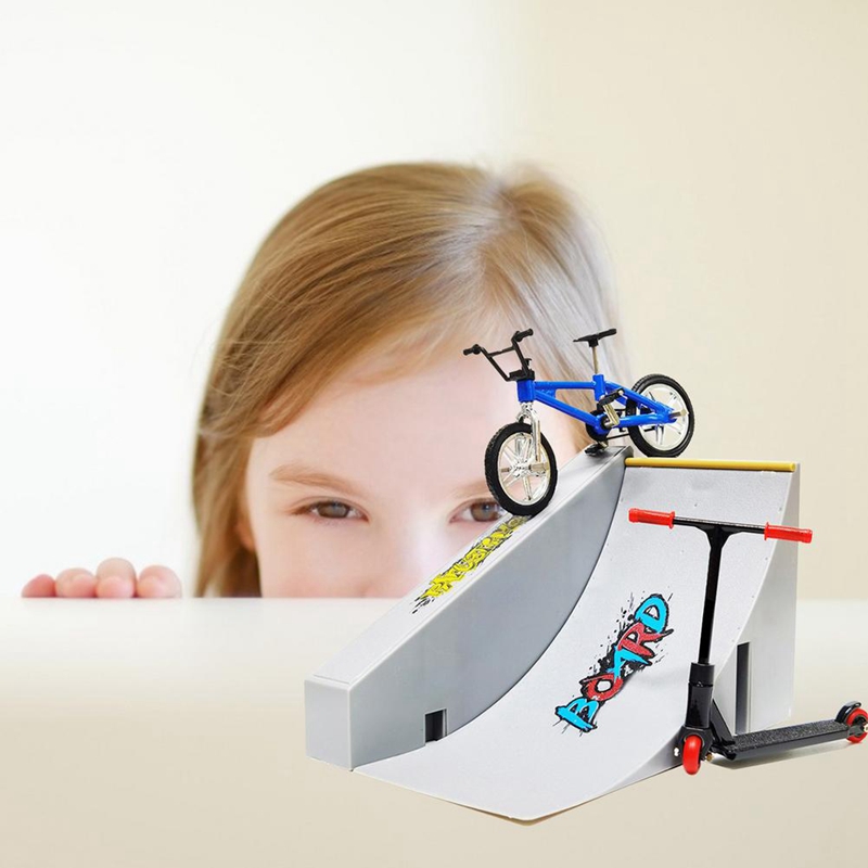 Mini Finger Skateboard Ramp Skatepack Fingerboard ... – Grandado