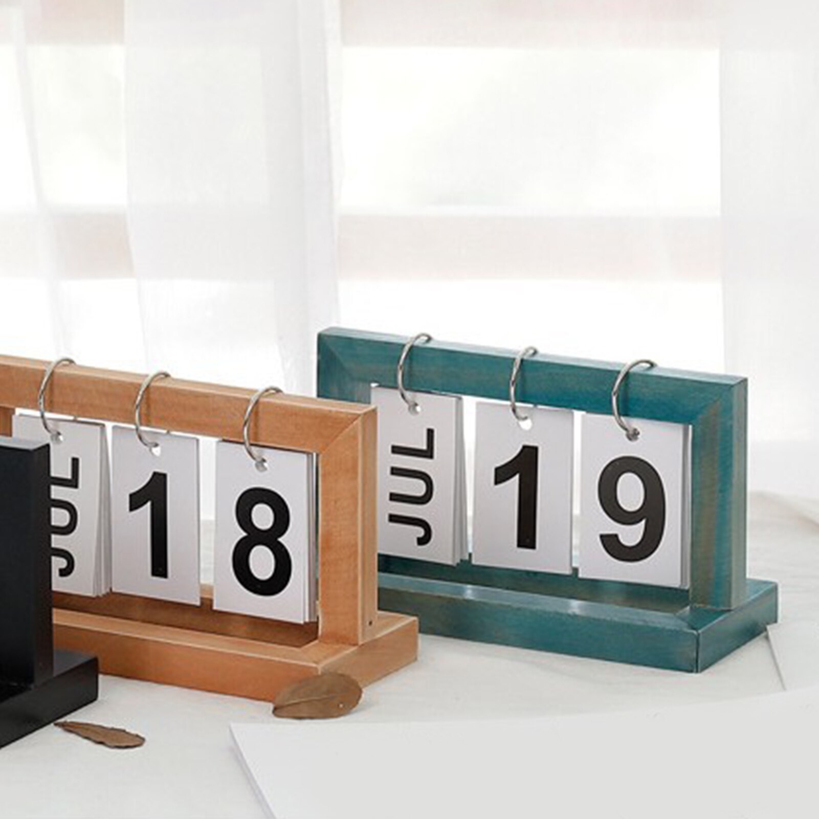 Desk Calendar Nordic Wooden Page-turning Calendar ... – Grandado
