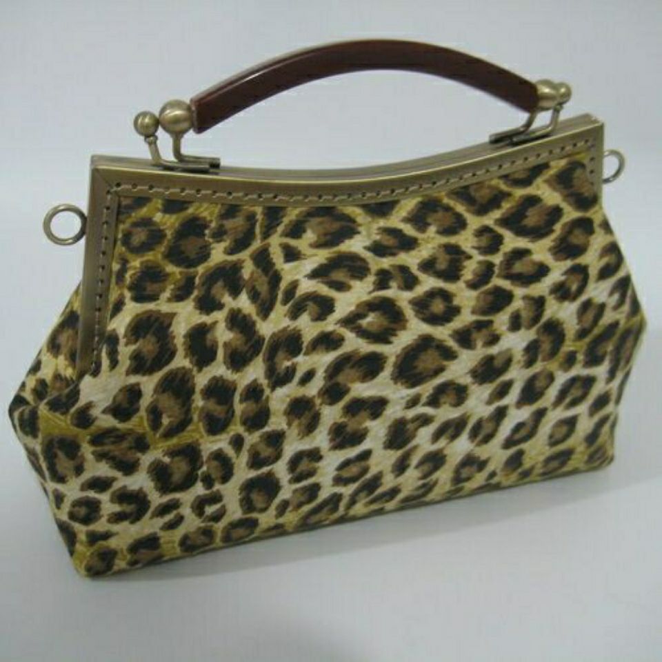 Pure Handmade Vintage Leopard Bags Bag Hand Kiss L... – Vicedeal