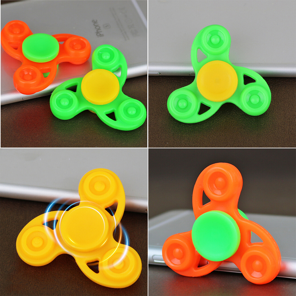 Multi Color Tri-Spinner Toy Plastic Hand Spinner F... – Grandado