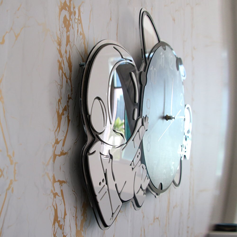 Astronaut On The Moon Cartoon Spaceman Wall Clock ... – Grandado