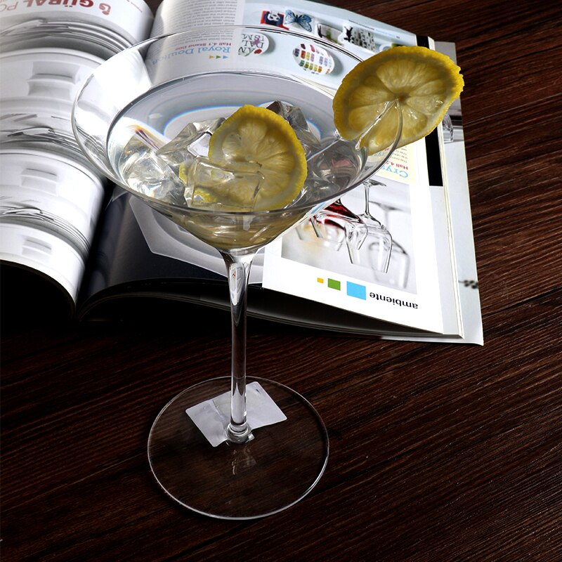 Set of 2 Handmade Blown Lead-Free Crystal Martini ... – Grandado