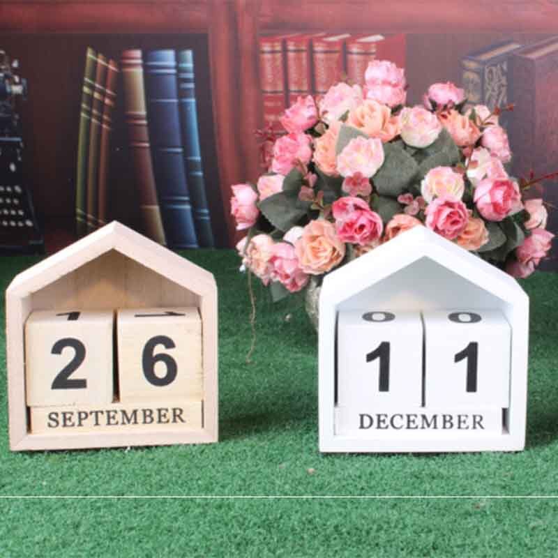 Vintage House Shape Perpetual Calendar Wood Desk W... – Grandado