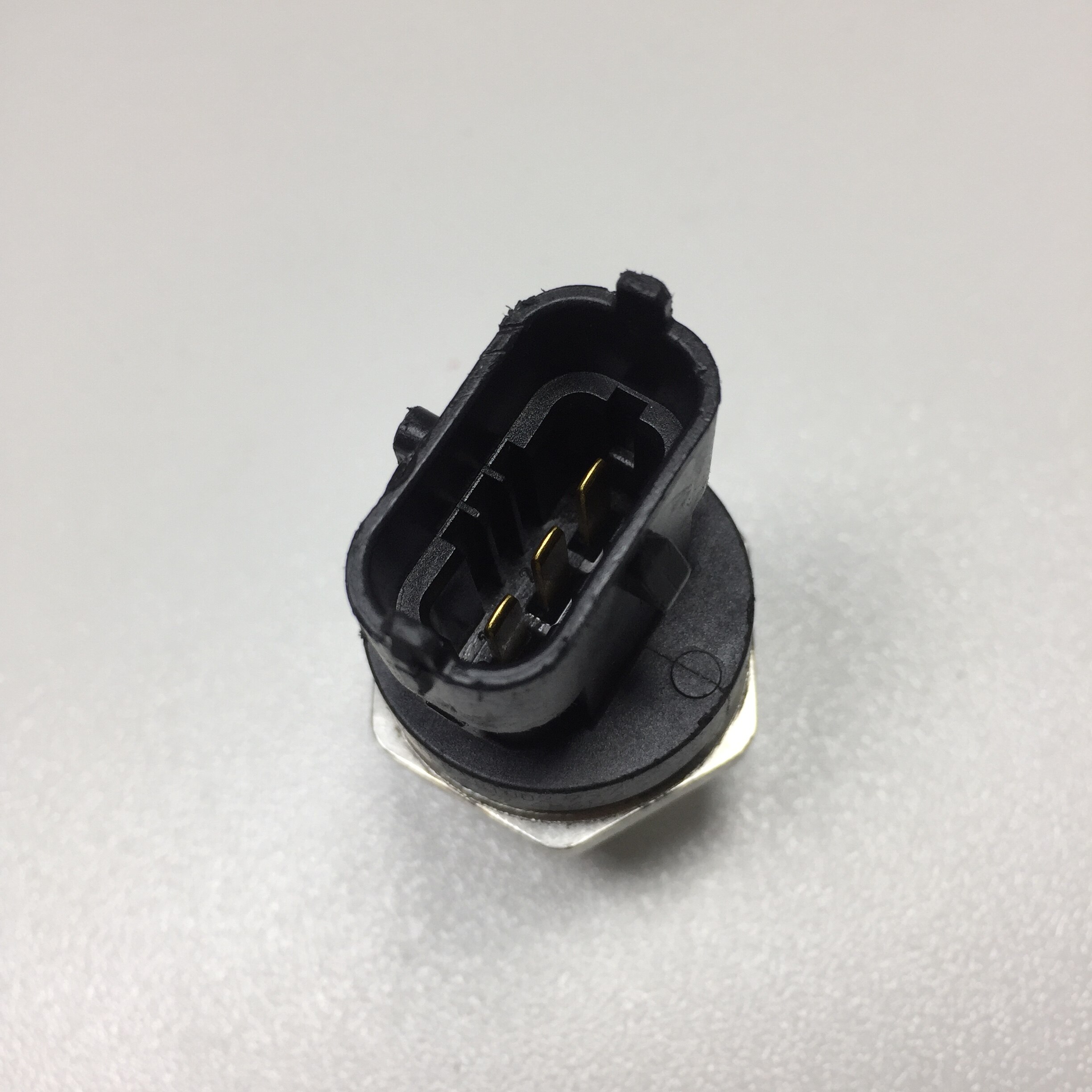 Echte Oem 1800 Bar Brandstof Rail Druksensor 02810... – Vicedeal