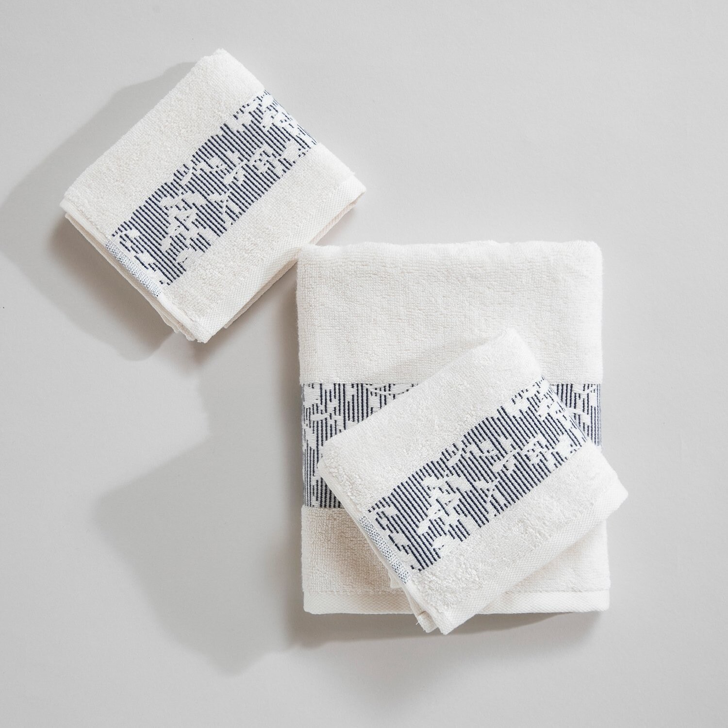 Chakra Flower Decorated 3'lü Towel Set Raw White/c... – Vicedeal