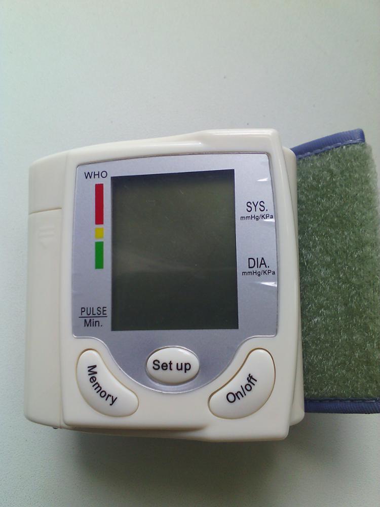 Household Automatic Wrist Blood Pressure Monitor H... – Vicedeal