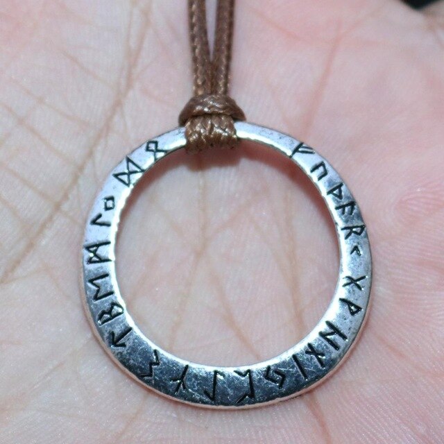 Slavic Norway Valknut with the Elder Futhark Runes... – Grandado