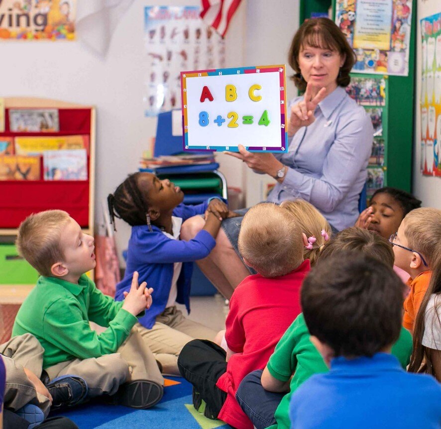 Magnetic Letters with Magnet drawing Board Classro... – Grandado