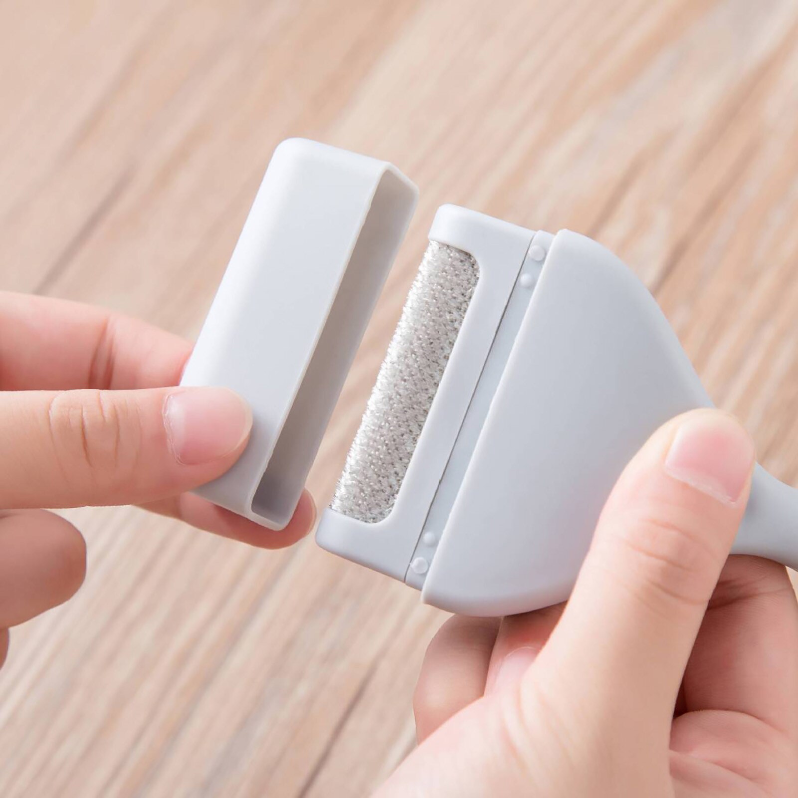 Double Head Lint Remover Fuzz Fabric Shaver Brush ... – Grandado