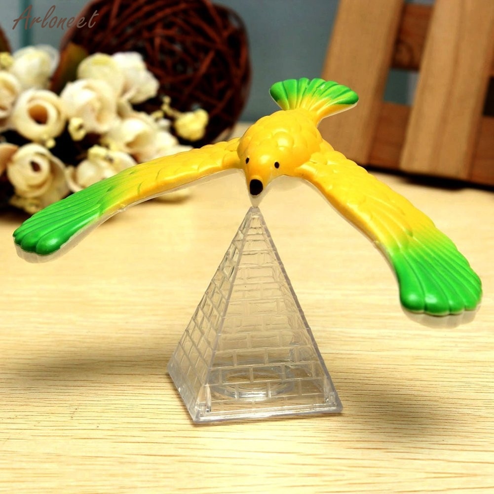 Toys Amazing Pyramid Stand Desk Toy Novelty Eagle ... – Vicedeal