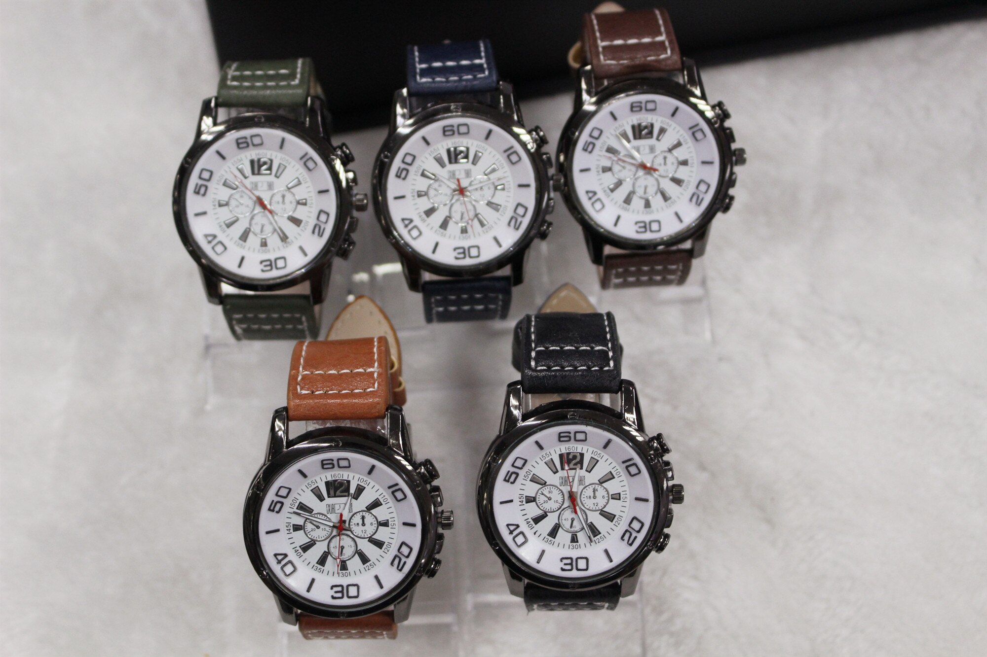 2020Fashion casual men's big dial quartz watch Yea... – Vicedeal