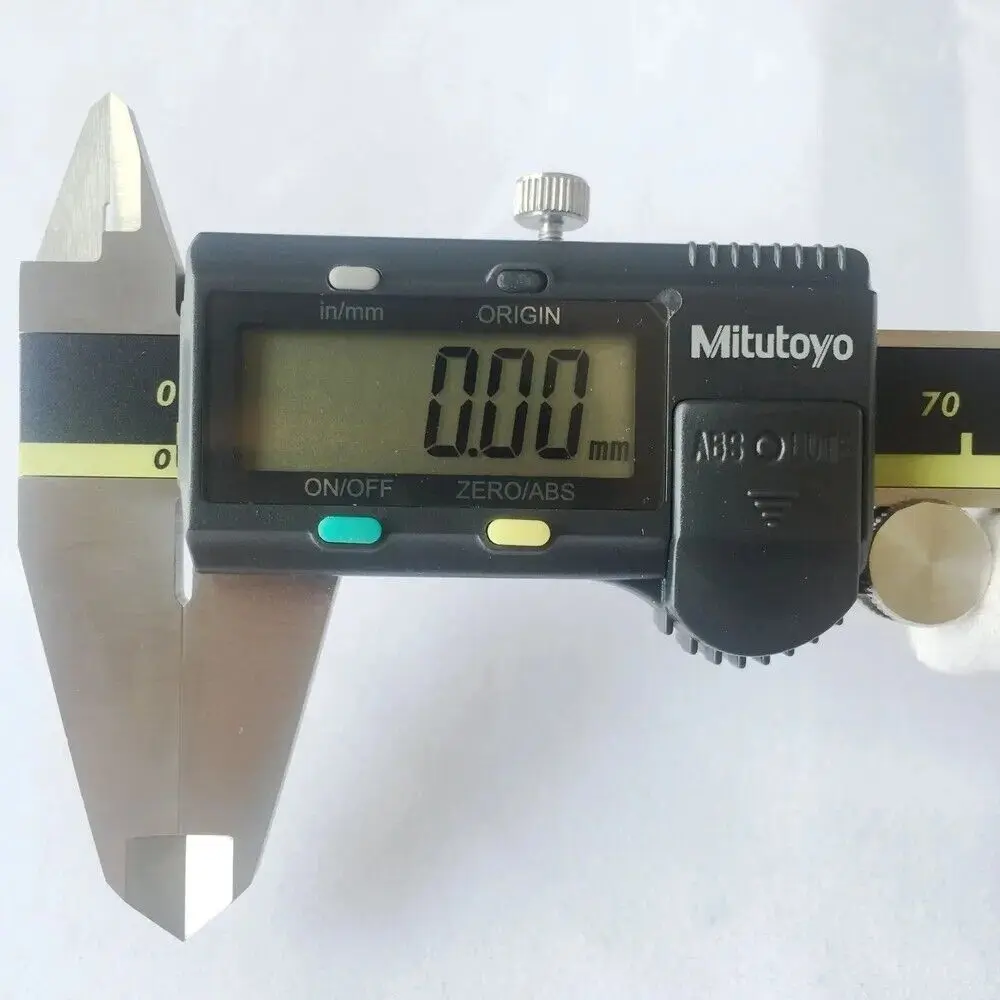 Mitutoyo Japan Calipers150mm/0-6 Absolute Digital ... – Grandado