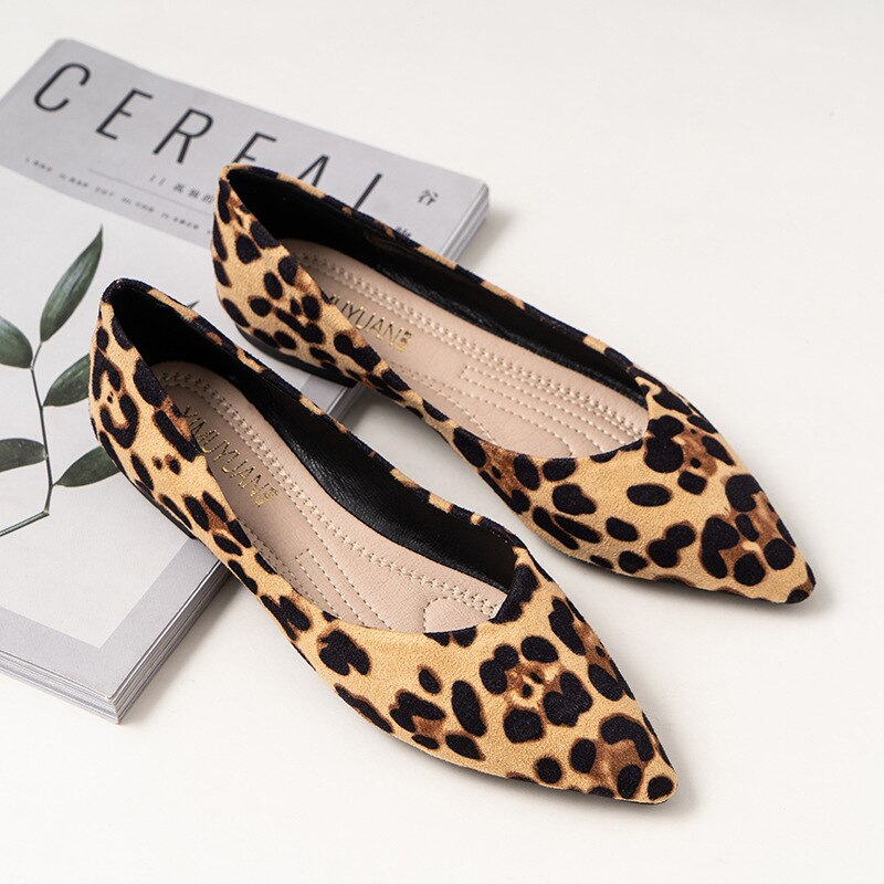 Leopardskor kvinnor lägenheter lediga slip-on båts... – Vicedeal