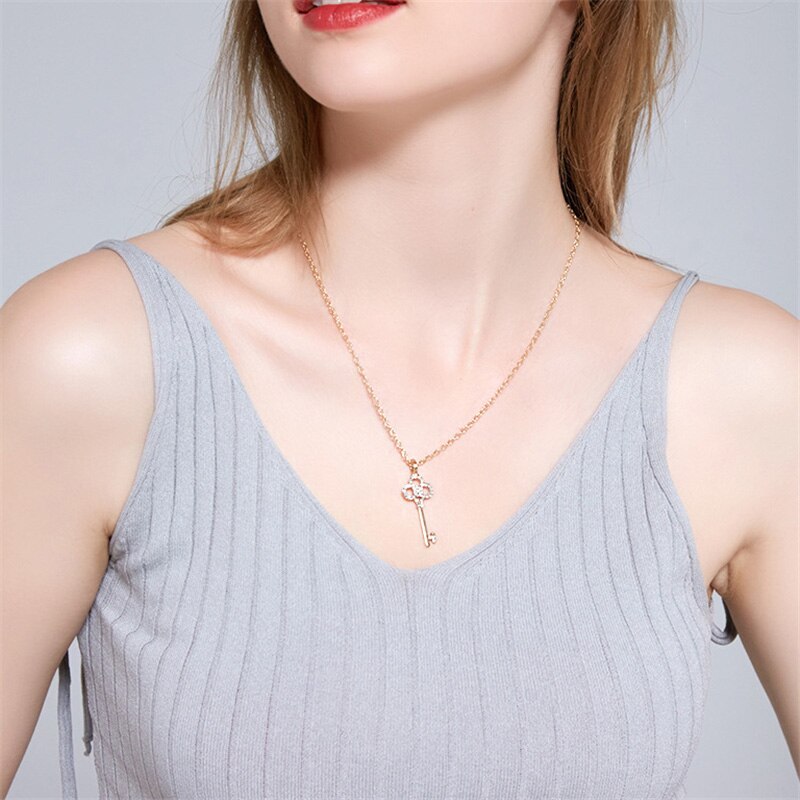 Vintage Tiny Heart Necklace for Women SHORT Chain ... – Grandado