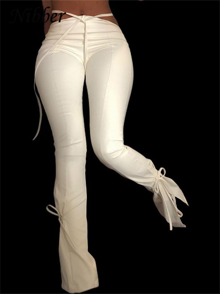 Nibber moderigtigt bandage hul bukser i y2k stile... – Grandado